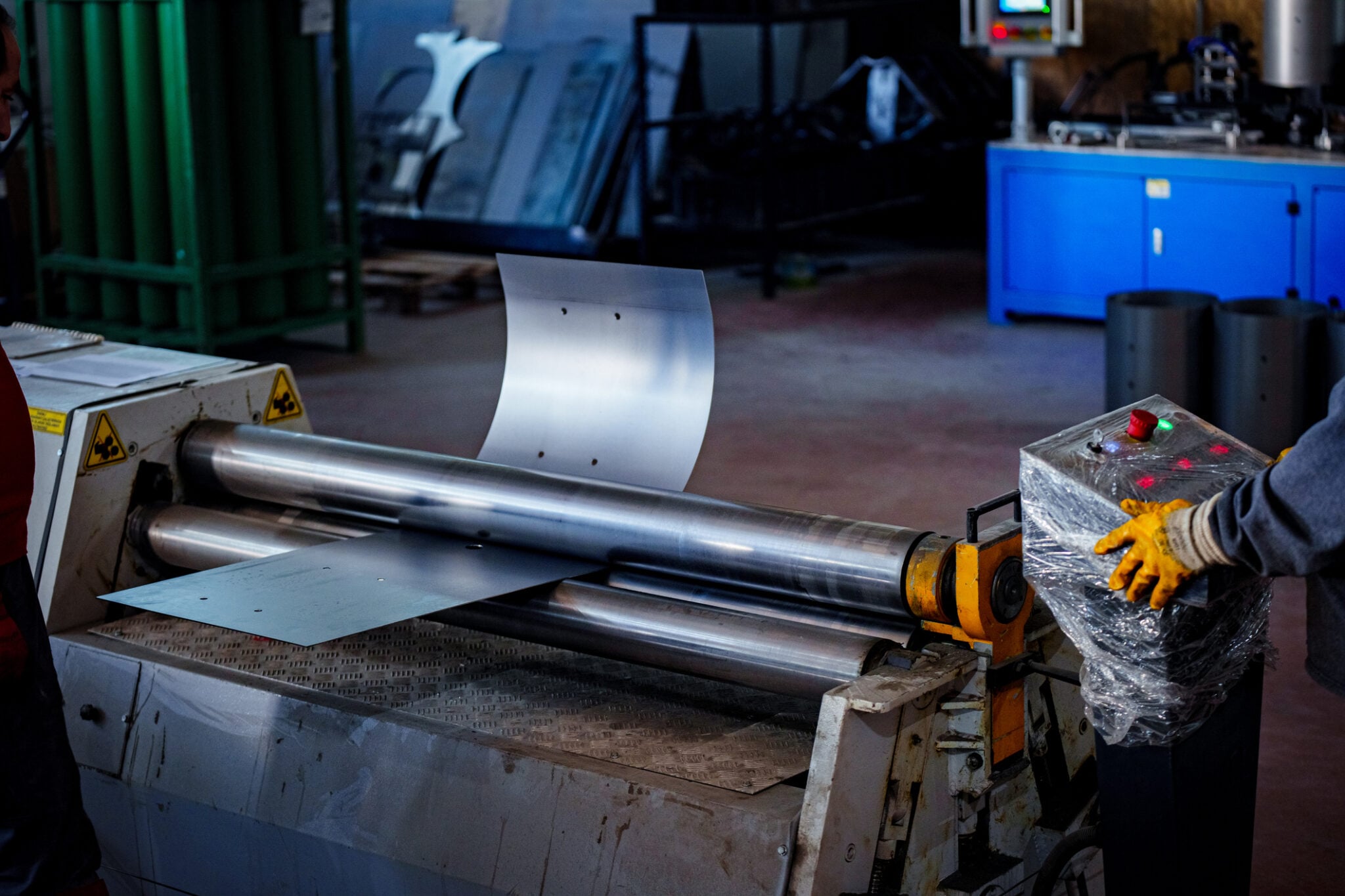 What Is Roll Forming? A Complete Guide to Custom Roll Forming - Ten ...
